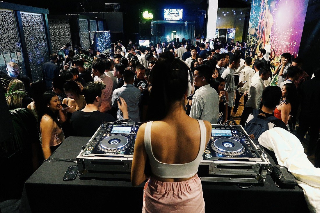 The Best DJ Melbourne Has On Offer | Top Dog Entertainment