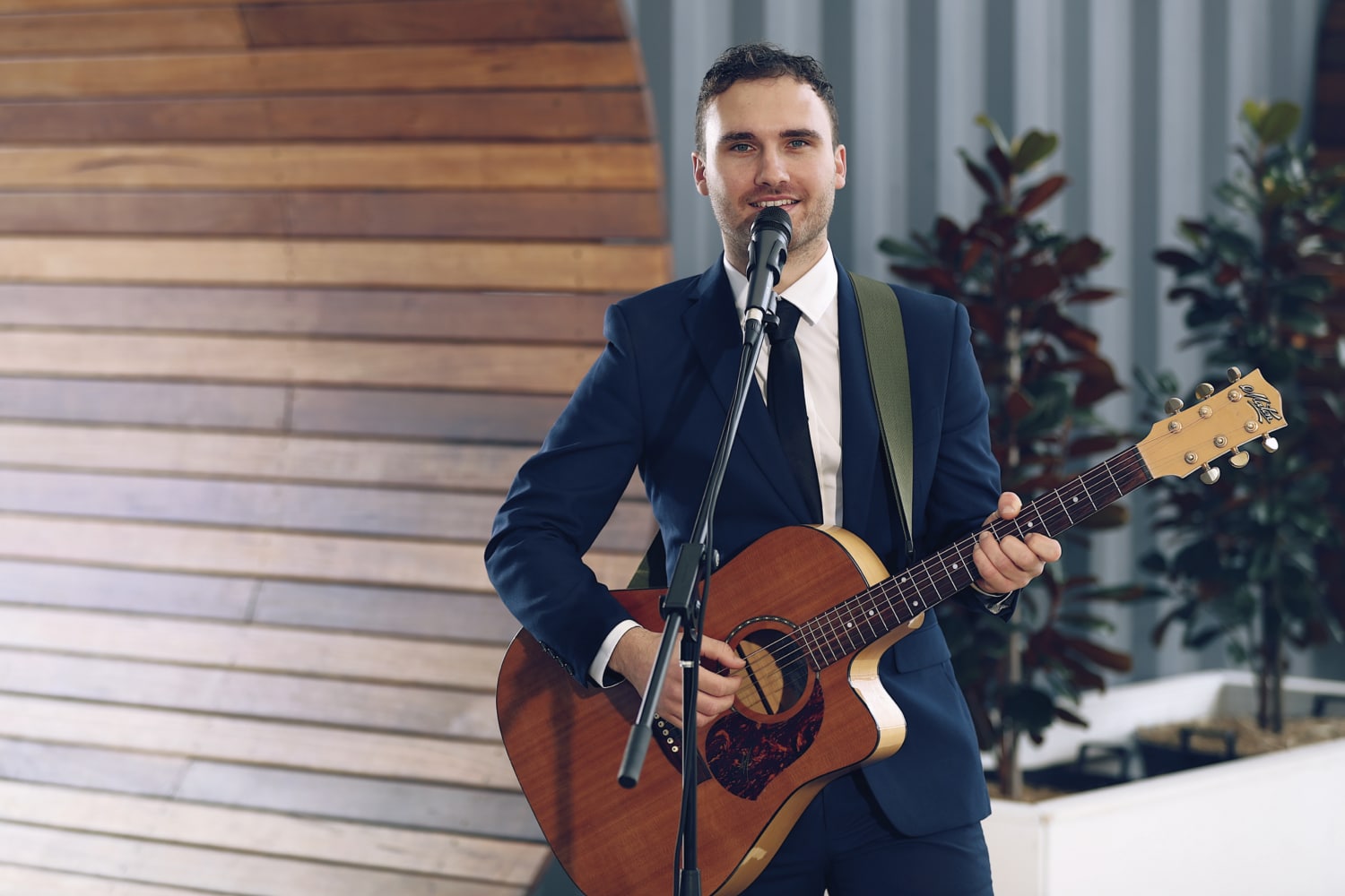 Acoustic Performers & Singers | Top Dog Entertainment